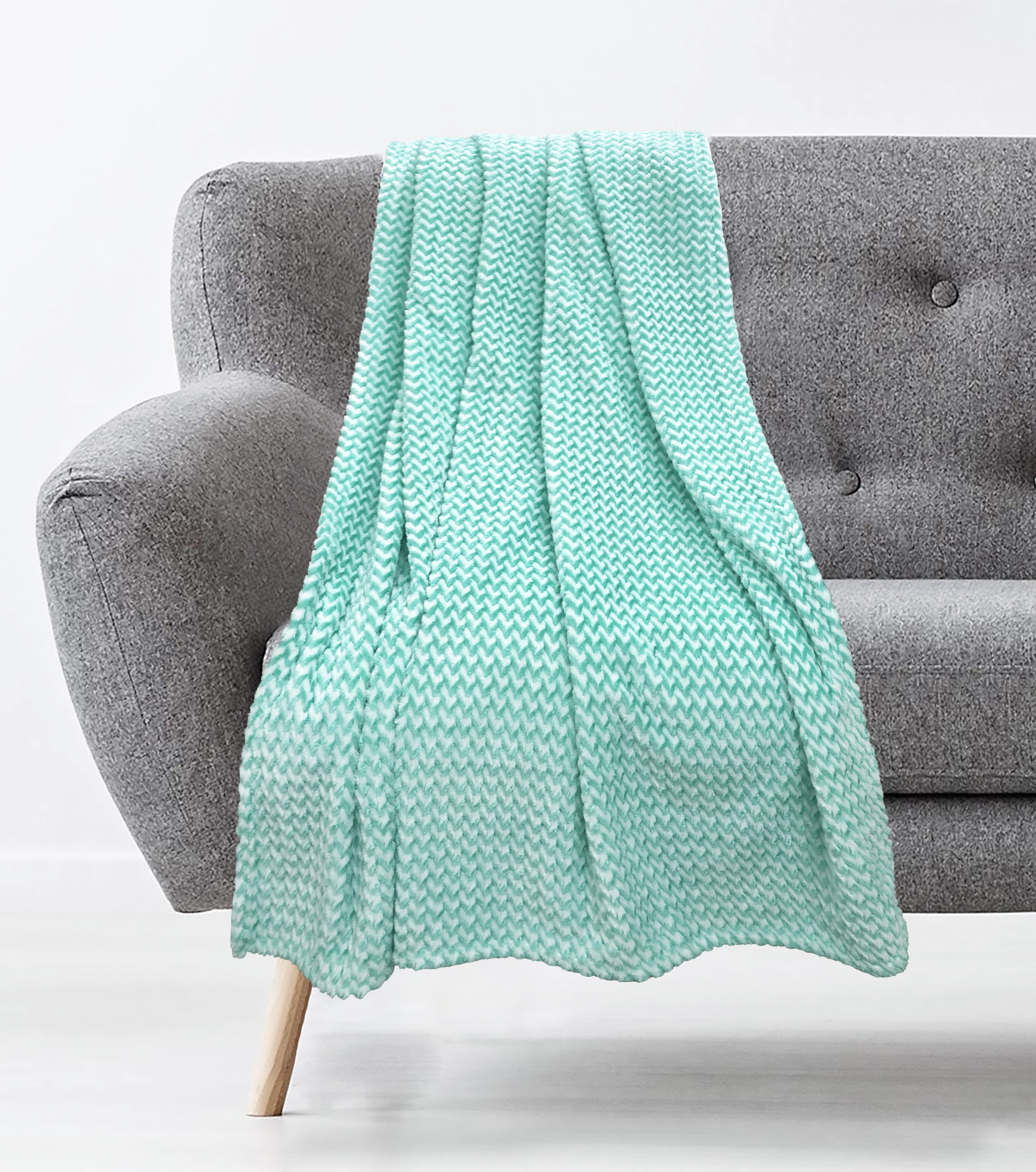 Asterid Grid Plush Throw Marine Green - Walmart.com