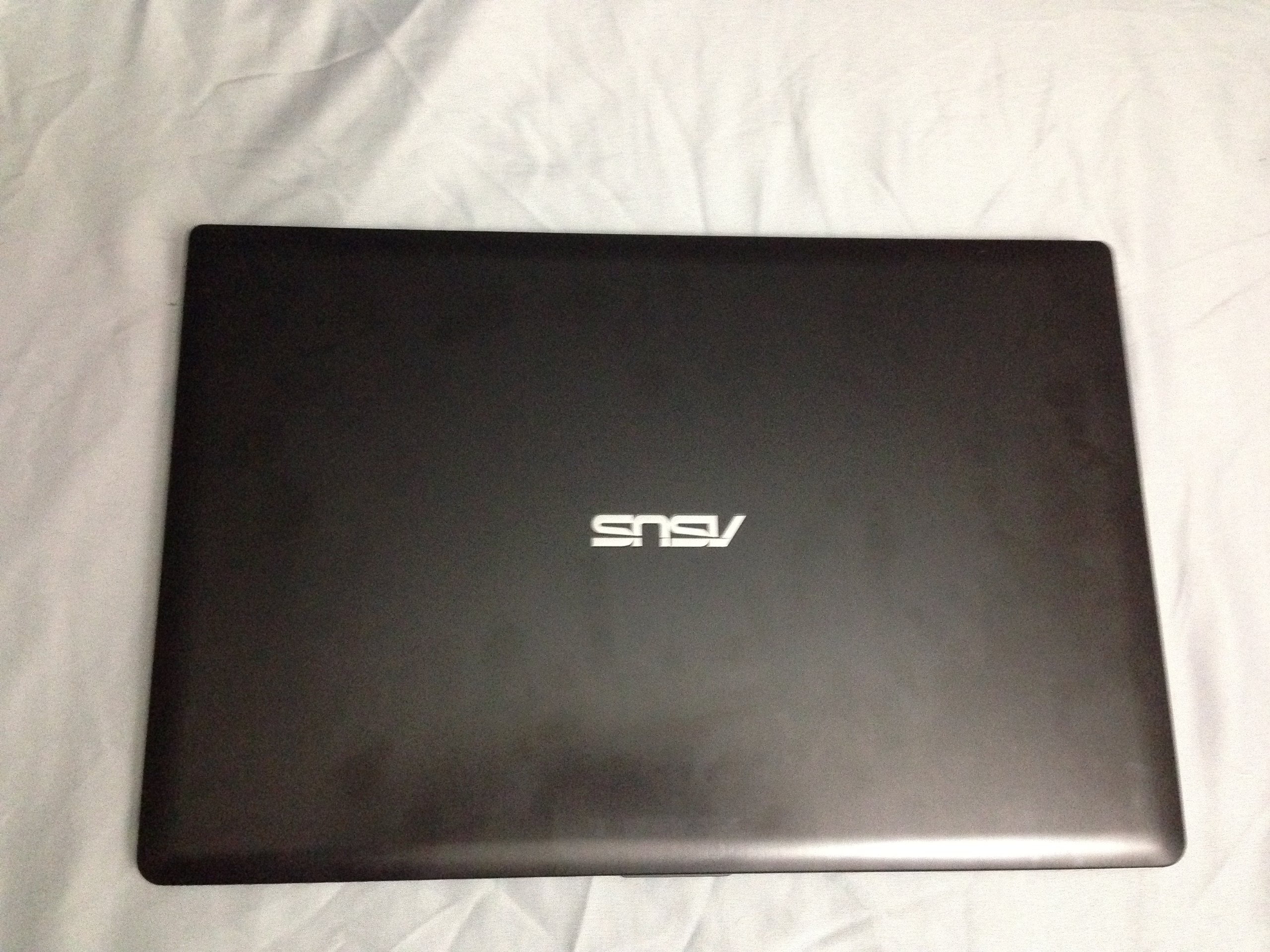 Asus VivoBook S500CA 15.6" Touch Screen Laptop PC - Intel Pentium 2117U ...