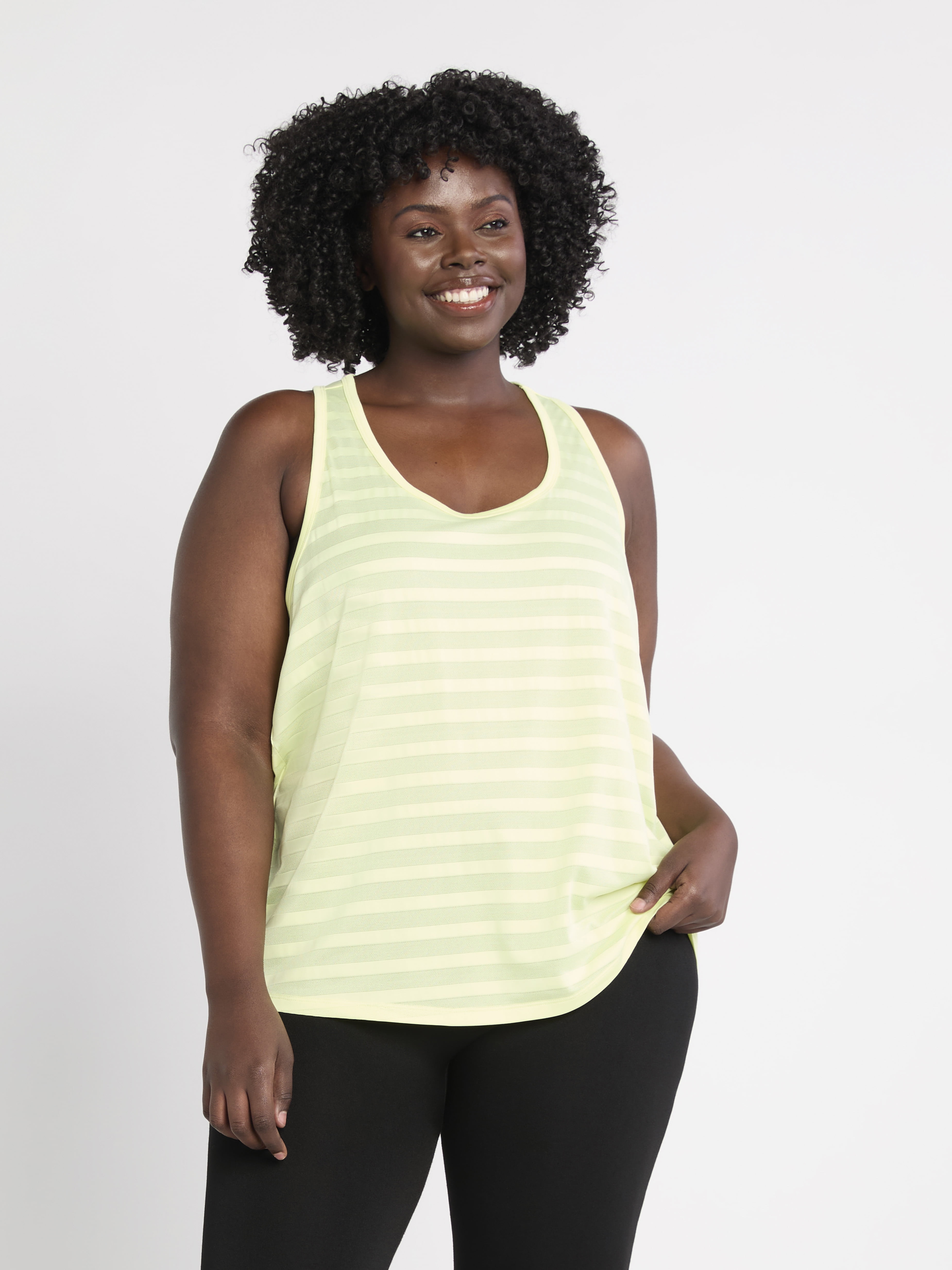 Athletic Works Women's and Women's Plus Active Scoop Mesh Tank Top ...