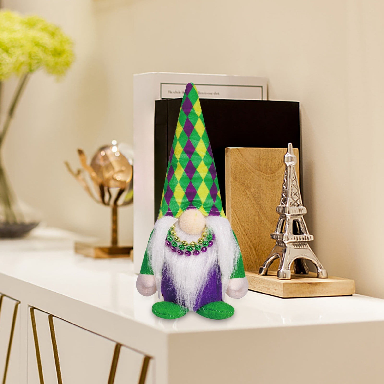 Atmosphere: Faceless Dolls Decorate The Carnival To Create An ...