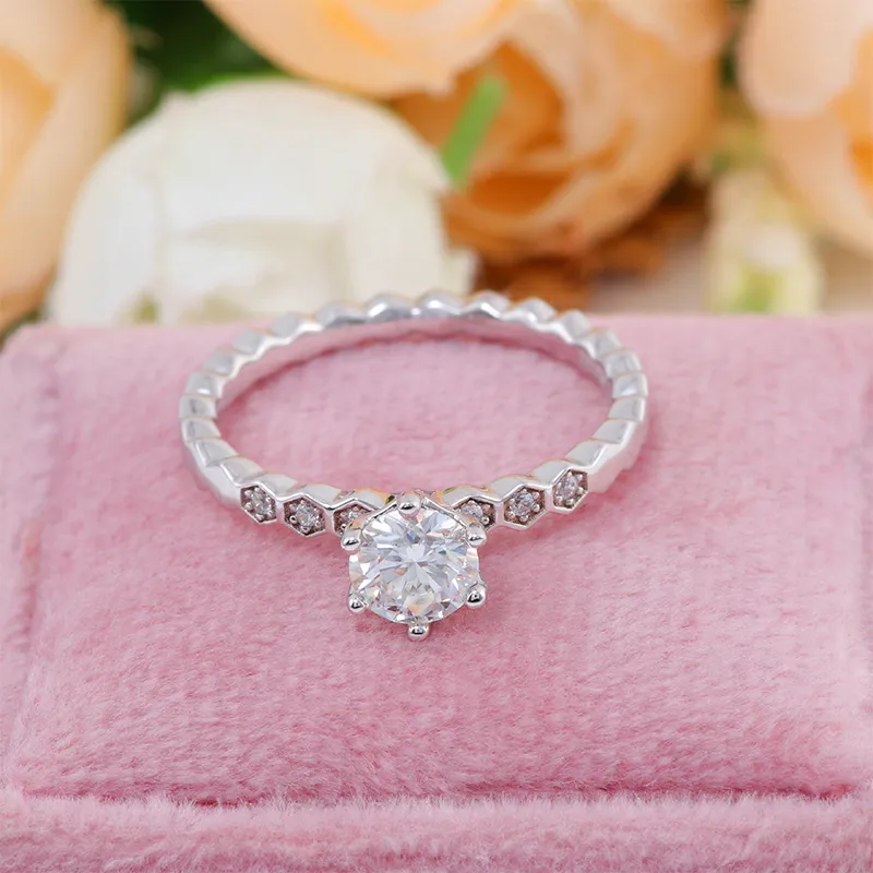 Atto Jewel Women’s Round Cut 1.3 Ct Moissanite Simple Solitaire Ring ...