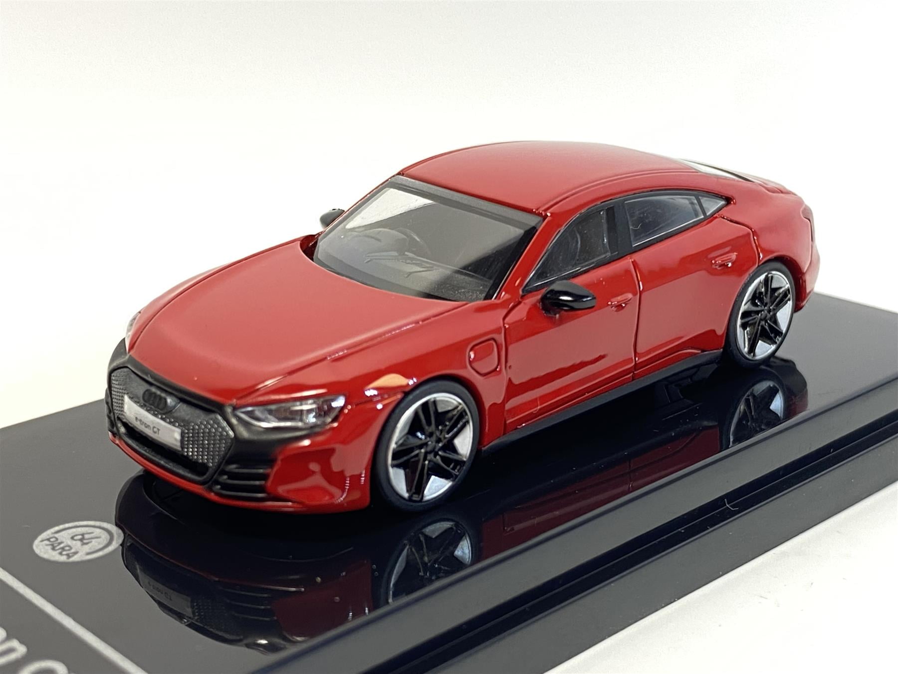 Audi RS e-tron GT Tango Red RHD 1:64 Scale Paragon 65332 - Walmart.com