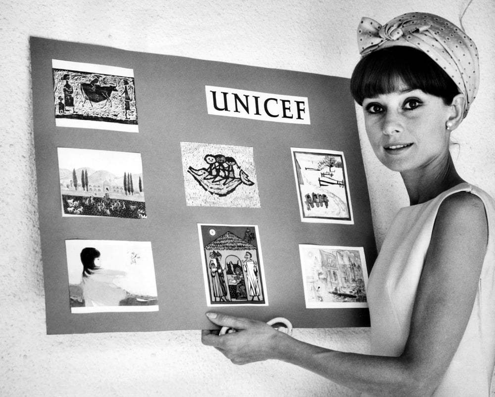 Audrey Hepburn Officially Lauches The 15Th Anniversary Unicef Greeting ...