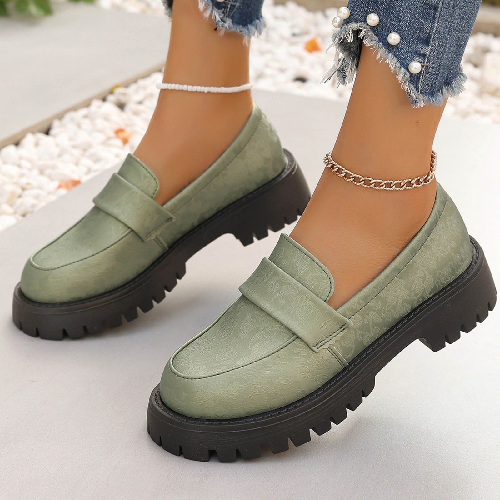 Aueoeo Loafers For Women Faux Leather Closed Toe Shoes Platforms Non ...