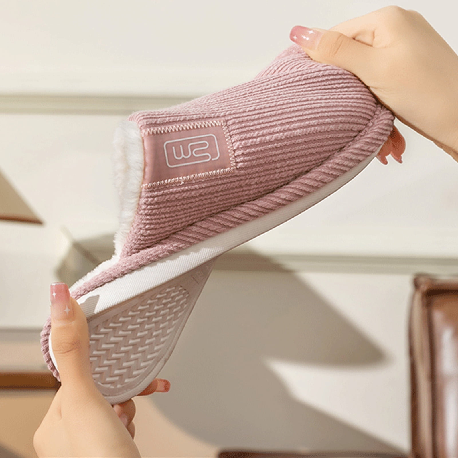 Aueoeo Women House Slippers, Women's House Memory Foam Fuzzy Slippers ...