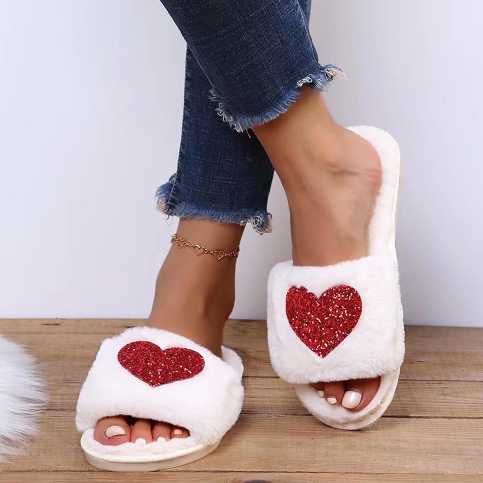 Aueoeo Women's Slippers Fuzzy Faux Furs Heart Pattern Cozy Flat Slide ...