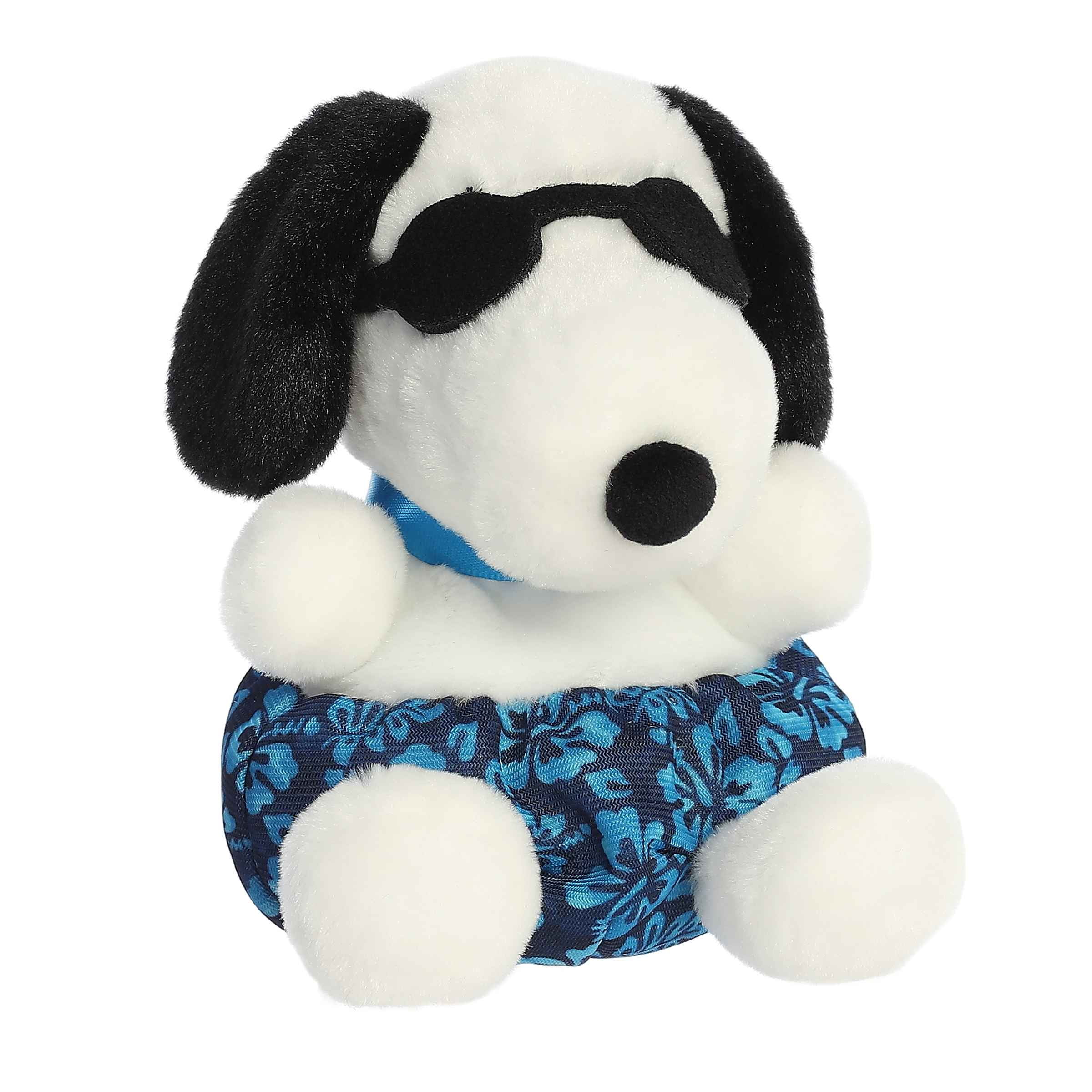 Aurora - Mini White Peanuts - Palm Pals 5" Surfer Snoopy - Adorable ...