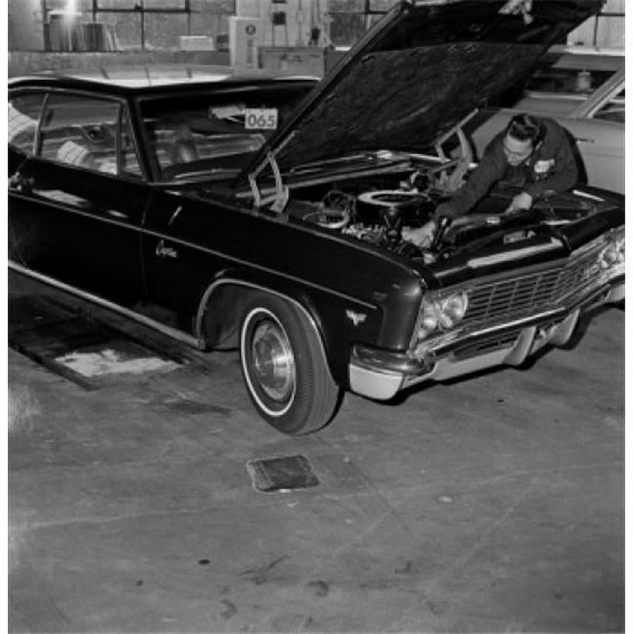 Auto Mechanic at Work Poster Print - 18 x 24 in. - Walmart.com