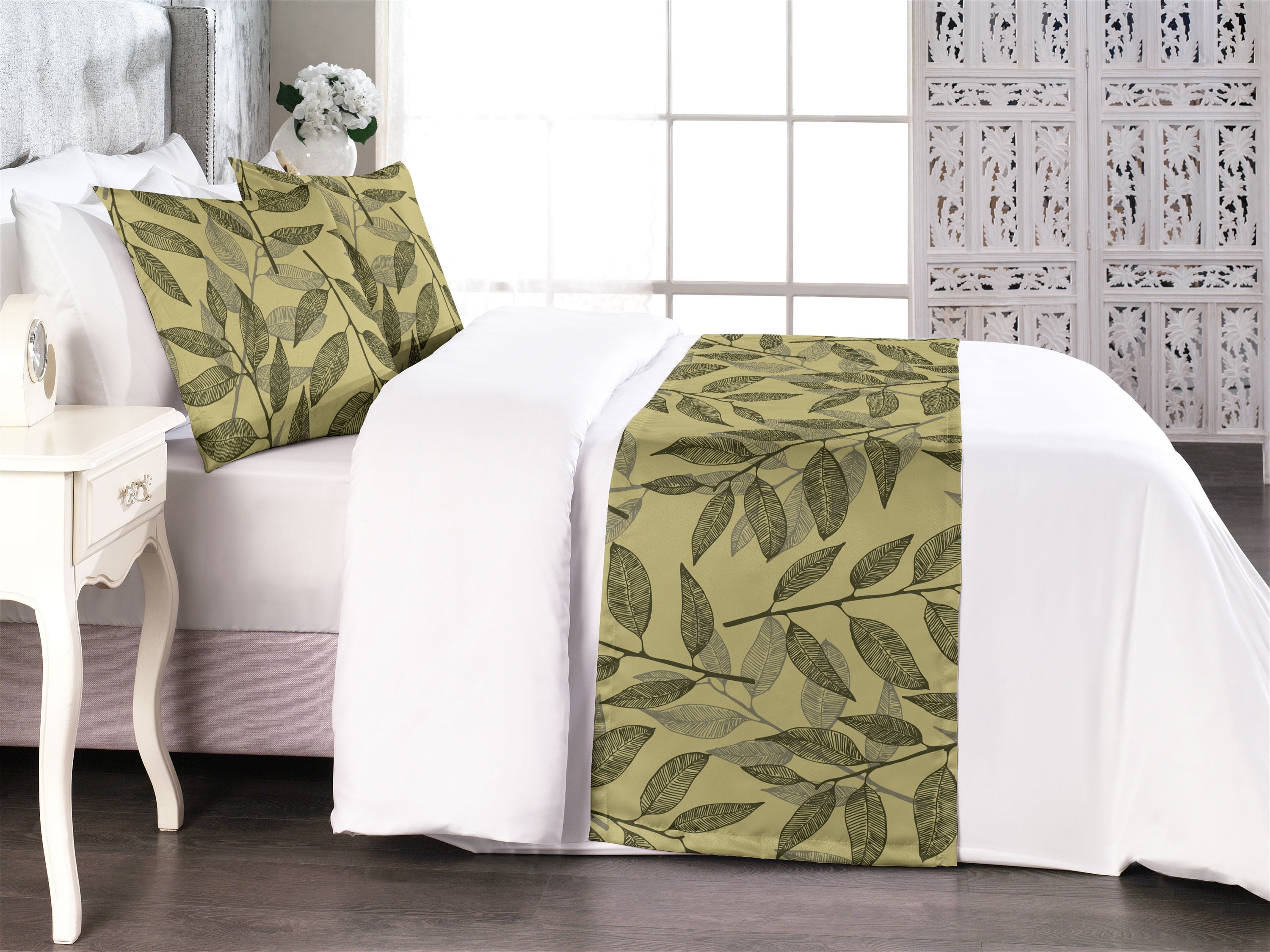 Autumn Leaves Bed Runner Set, Line Style Illustrated Falling Leafy ...