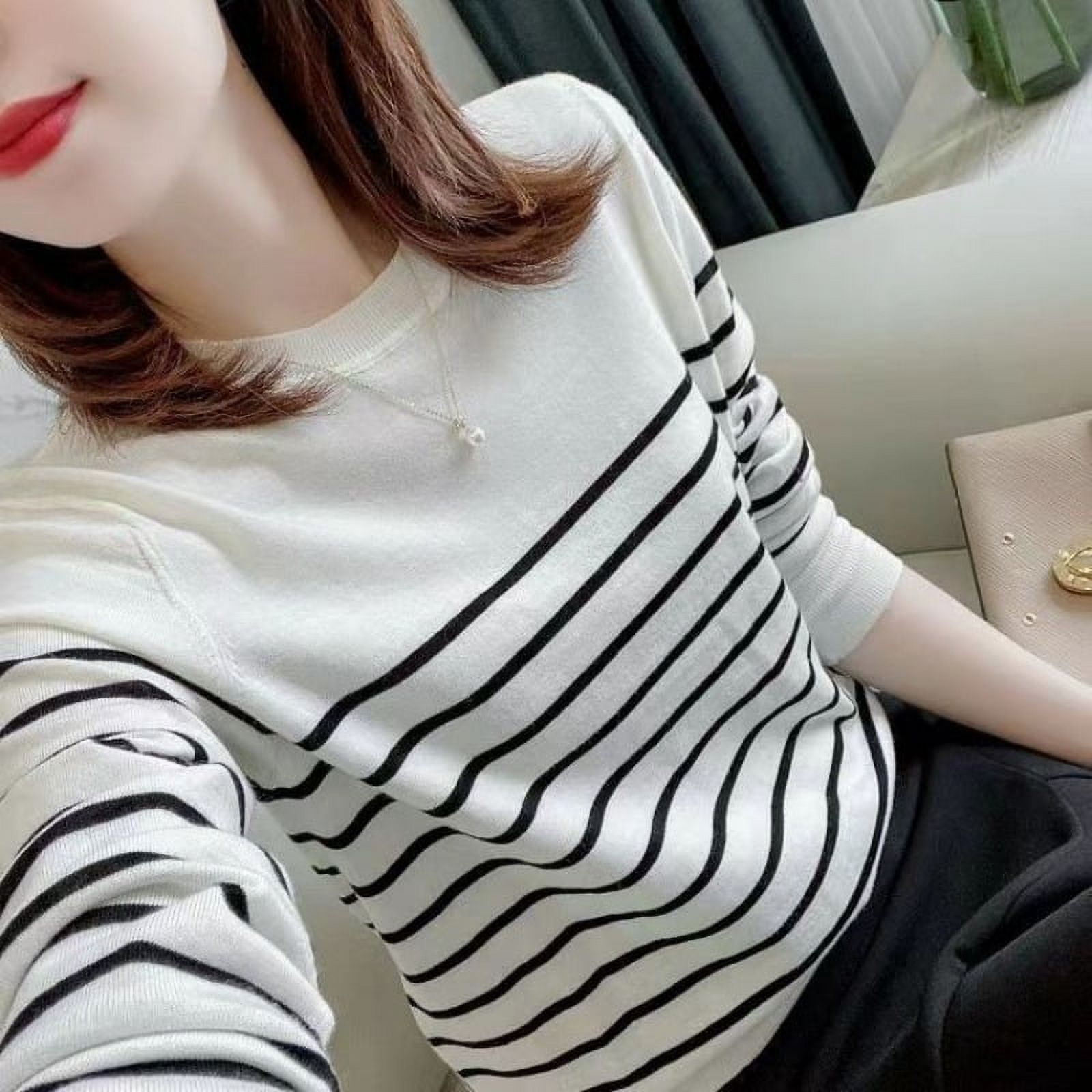 Autumn and Winter Women‘s Pullover Round Neck Stripe Contrast Screw ...
