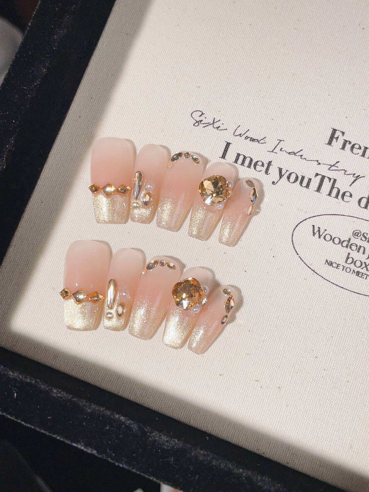 Autumn and winter new handmade wearing nail stickers, drilling and ...