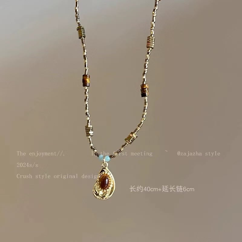 Autumn and winter vintage Maillard imitation tiger eye stone necklace ...