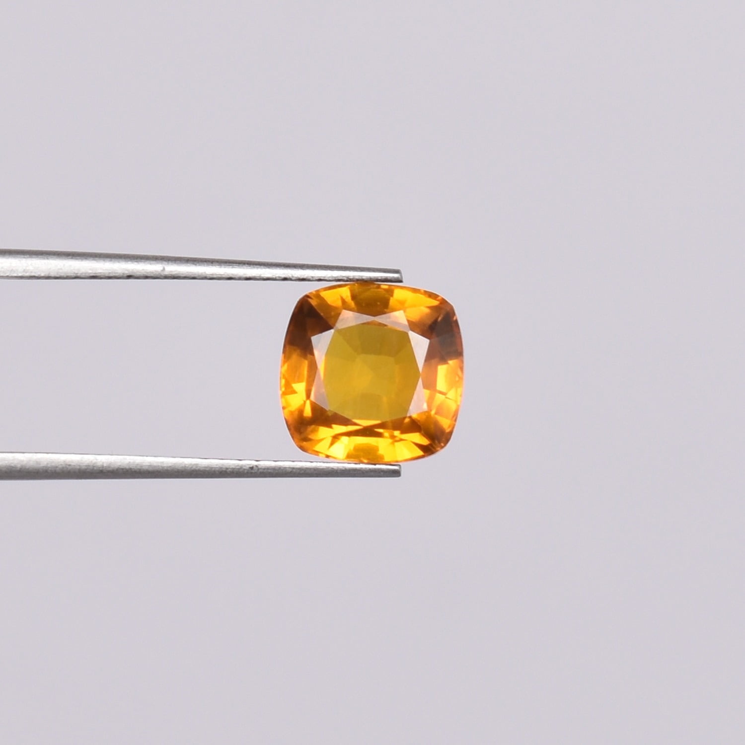 Avantiquea 4.85 Carat Square Cushion Cut Natural Oregon Sunstone ...