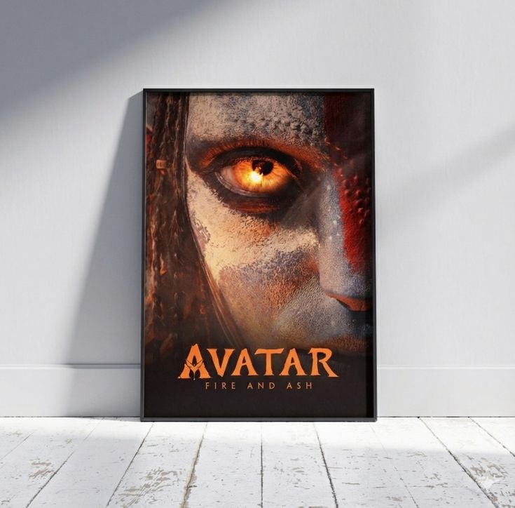 Avatar Fire and Ash Movie Poster, Intense Na’vi Eye Close Up Sci-Fi ...