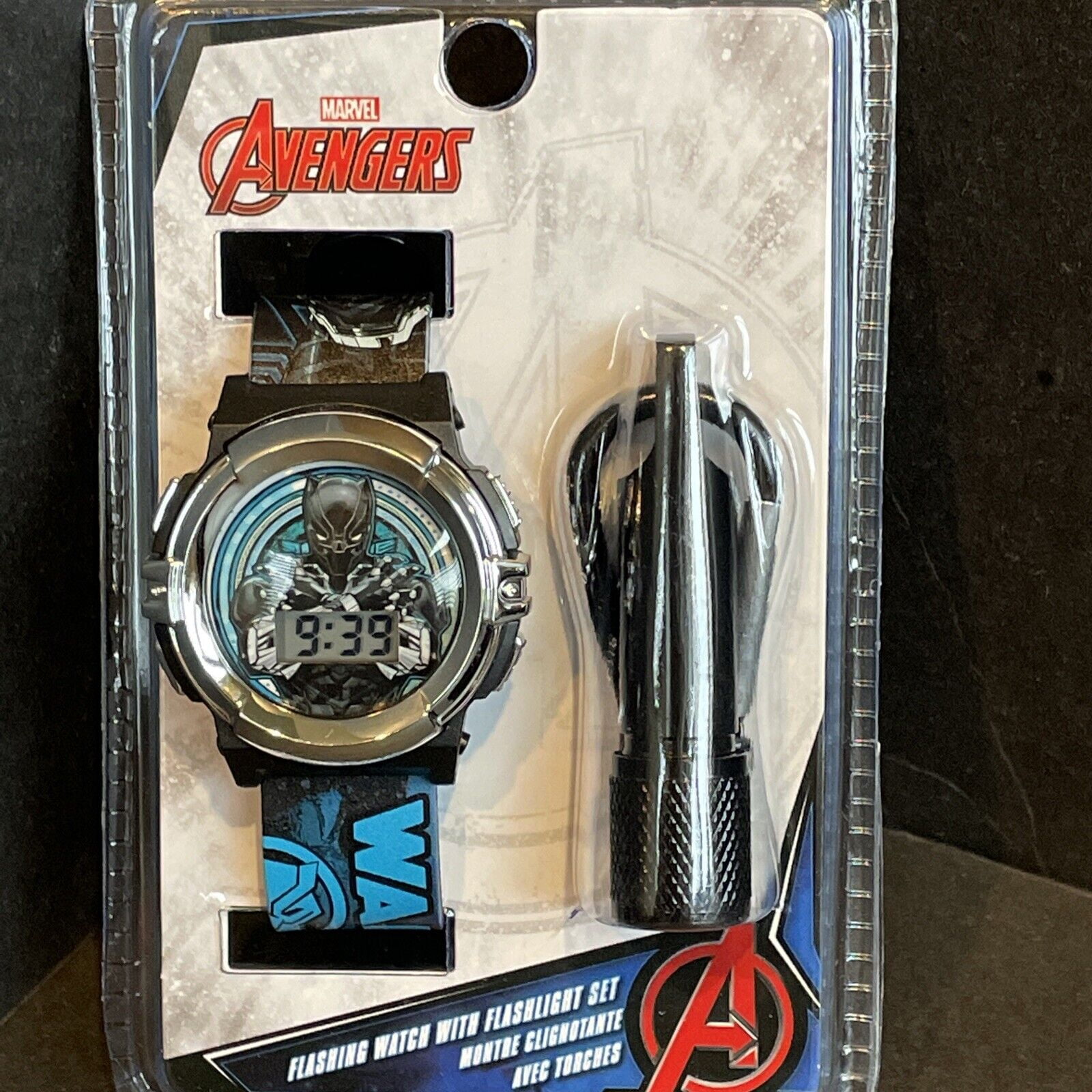 Avengers Black Panther Flashing Watch & Flashlight Set - Walmart.com