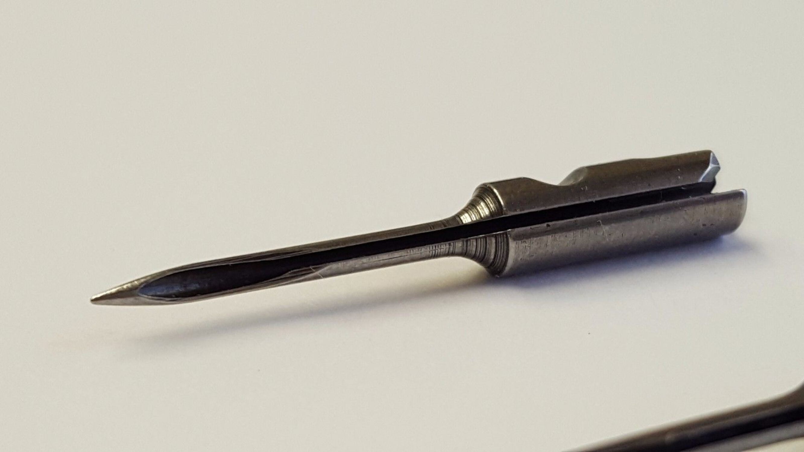 Avery Dennison Needles All Metal 4 per Pack Fine Fabric Tagging Gun MPN ...