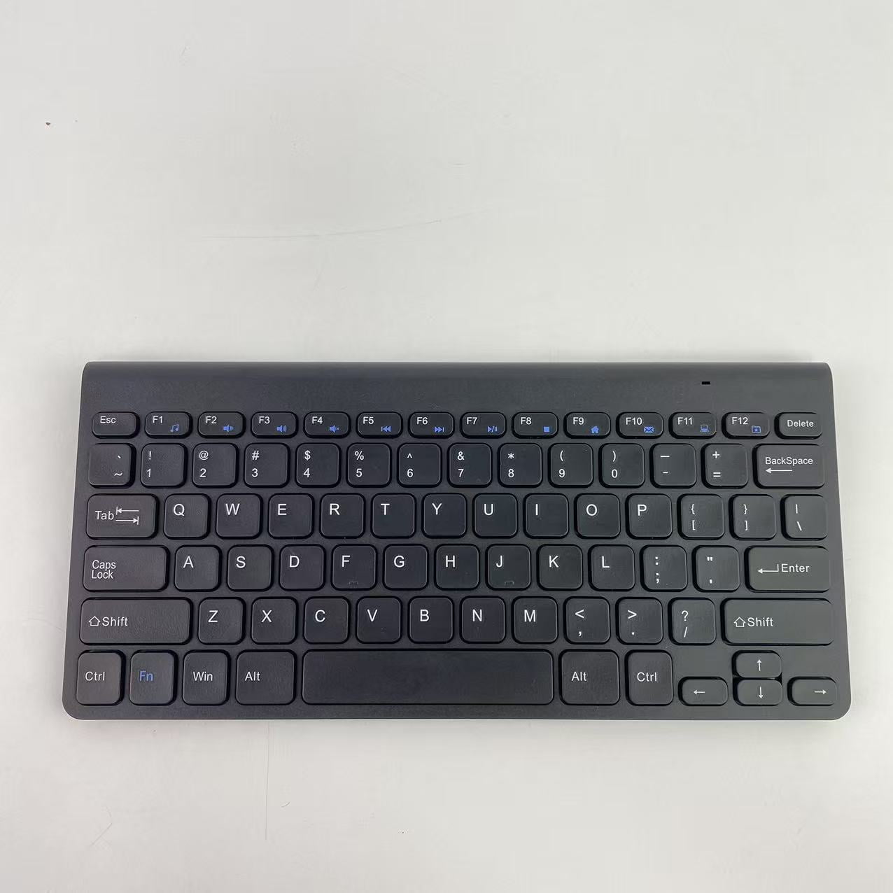 Avexon Computer keyboards,78 Keys Wired Keyboard - with Keyboard Cover ...