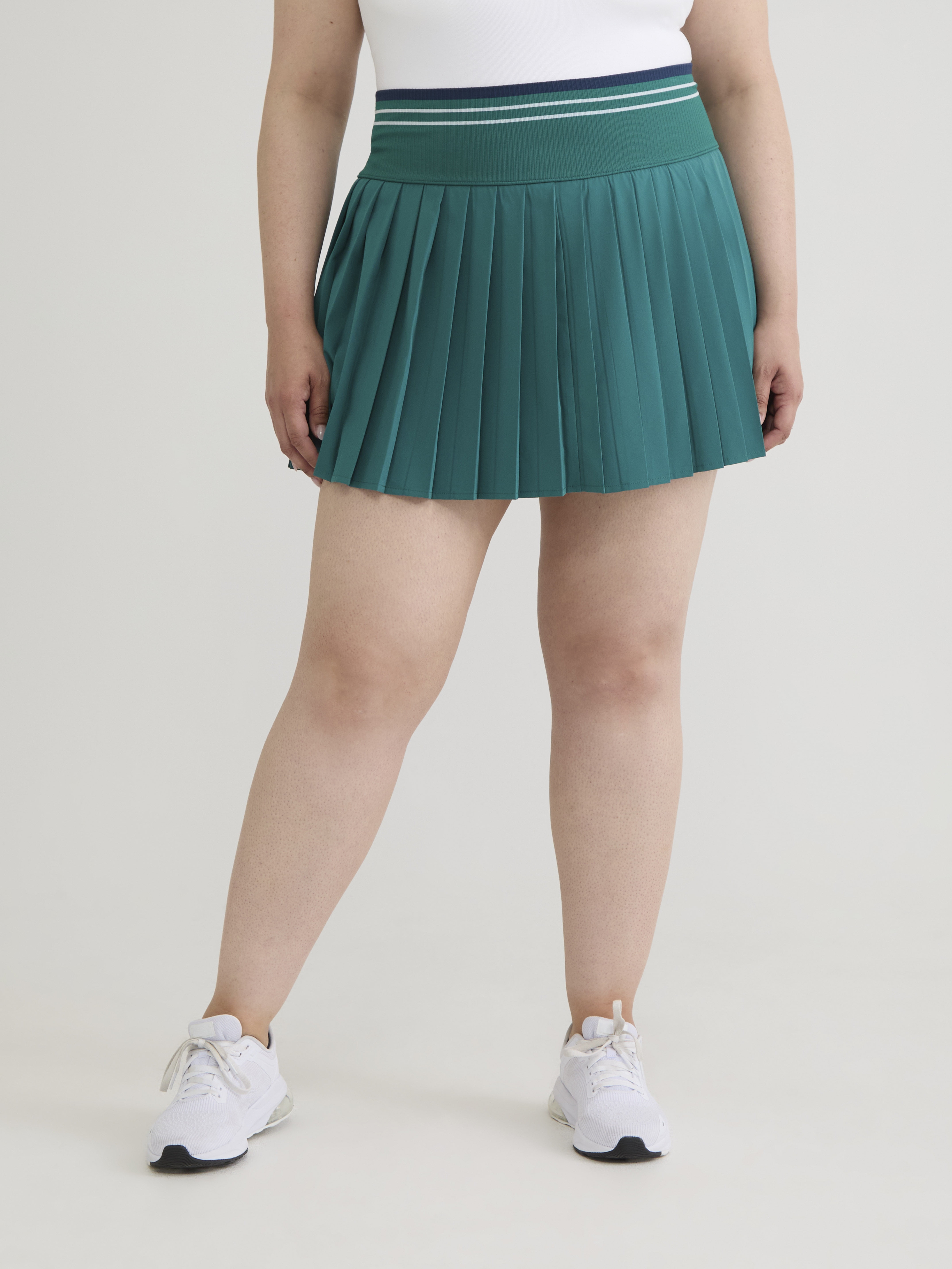 Avia Women's and Women's Plus Active Seamless Pleated Skort, Sizes XS ...