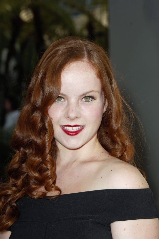 Aviva At Arrivals For Down In The Valley Premiere At Los Angeles Film ...