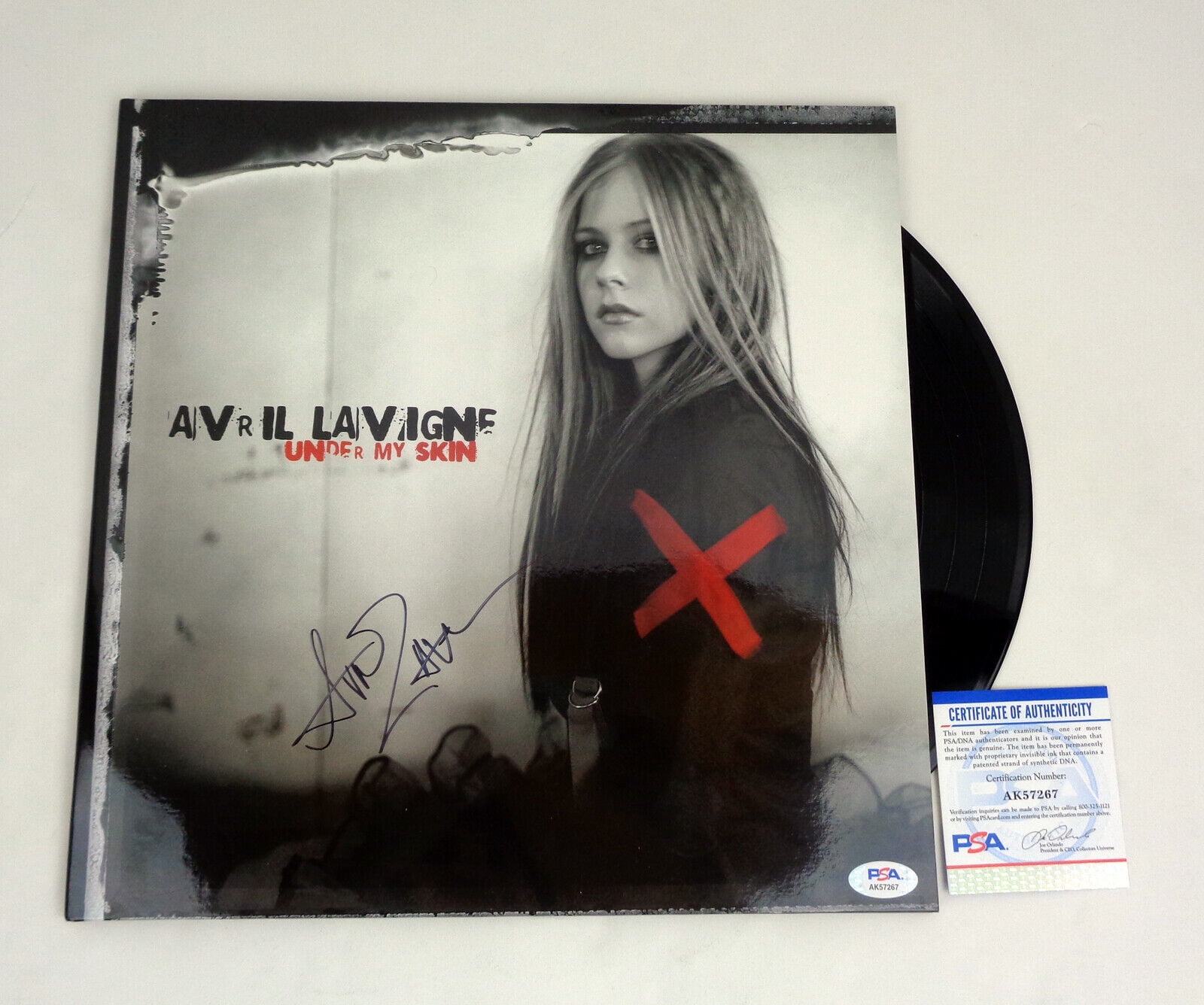 Pre-Owned Avril Lavigne Signed Autograph Under My Skin Vinyl Record ...