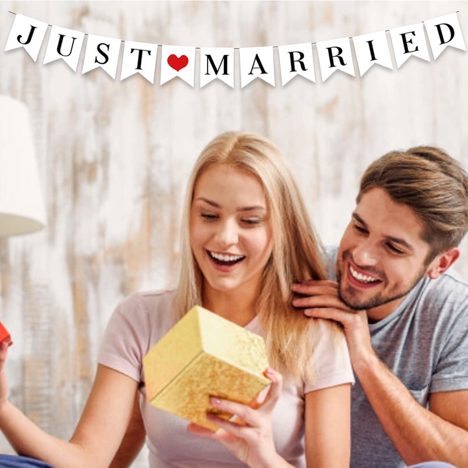 Avtoify Valentine's Day Gifts Valentine's Day Decoration Pull Flag ...