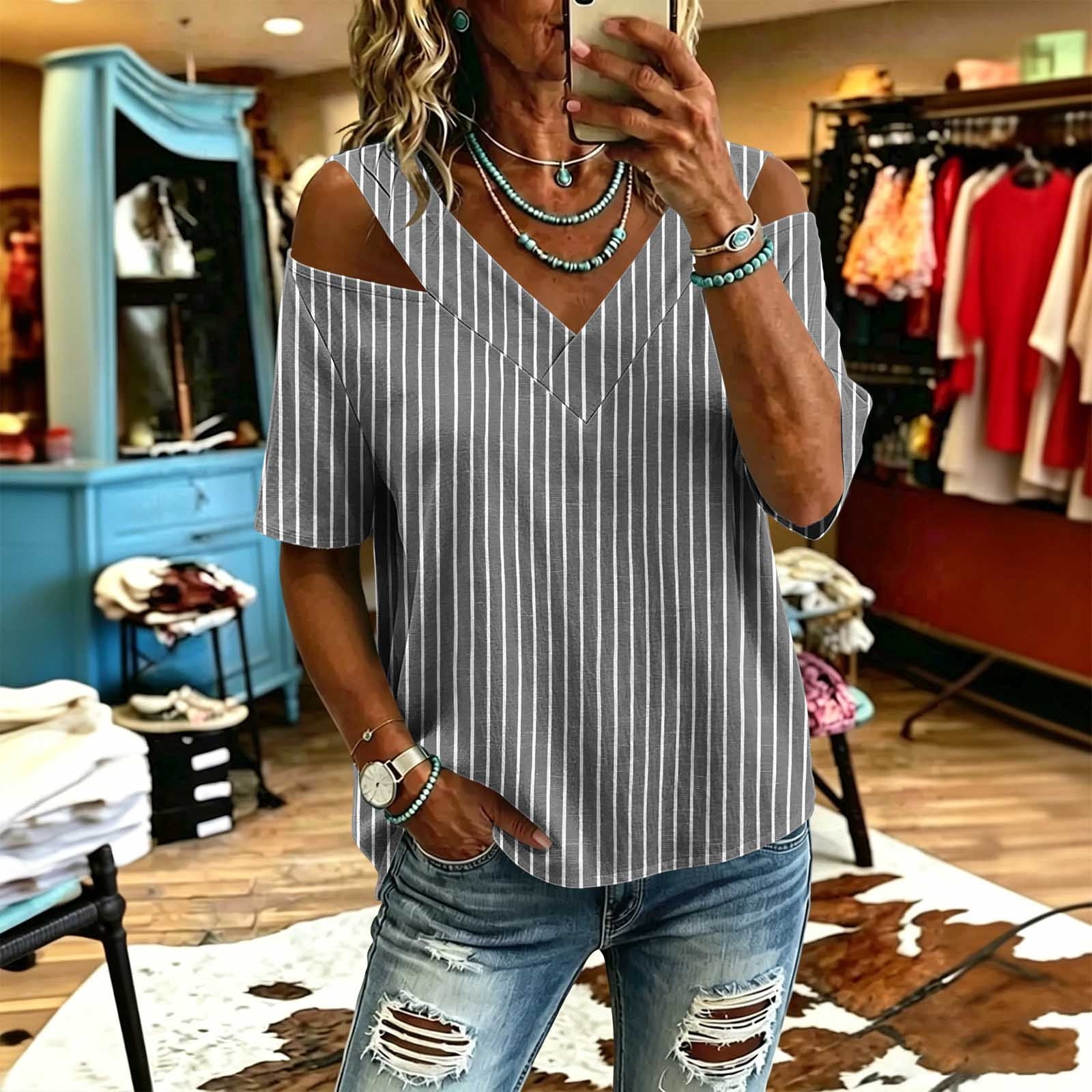 Ayolanni V-Neck T Shirts for Women Cutout Striped Short Sleeve ...