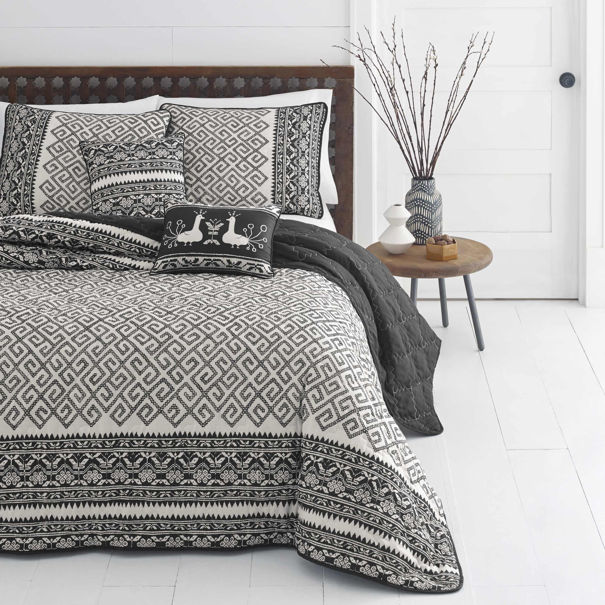 Azalea Skye Greca Borders Medium Beige Quilt Set, Twin - Walmart.com