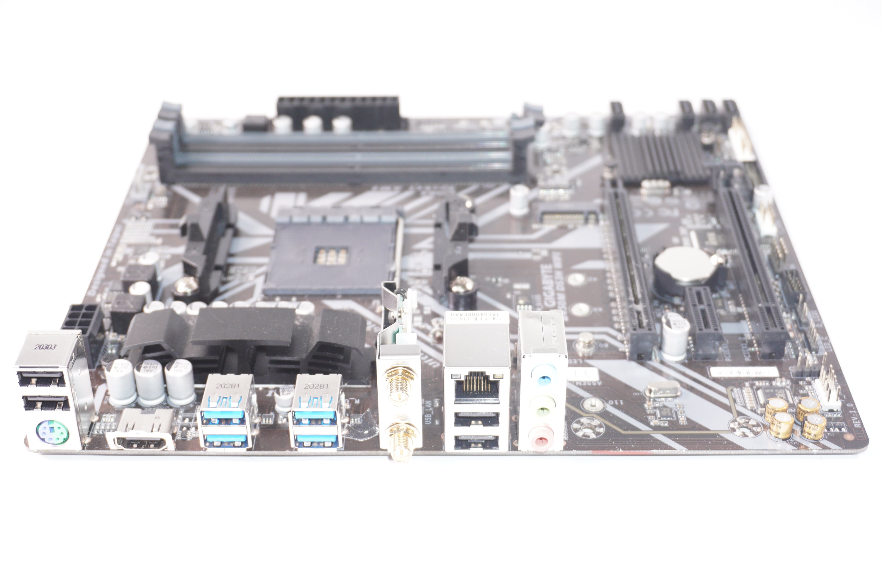 B-450M-DS3H-WIFI GigaByte AMD B450 AM4 Gaming Desktop Motherboard No I ...