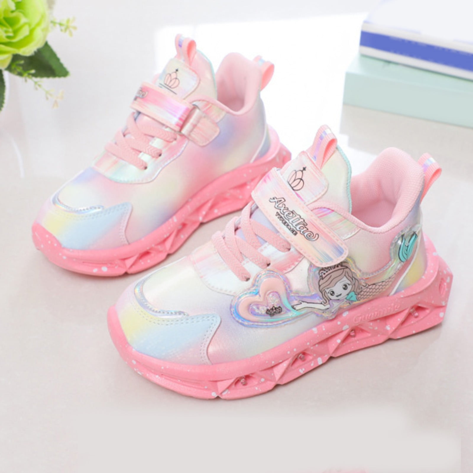 B91xZ Sneakers for Girls With Lights Breathable Princess Lightweight ...