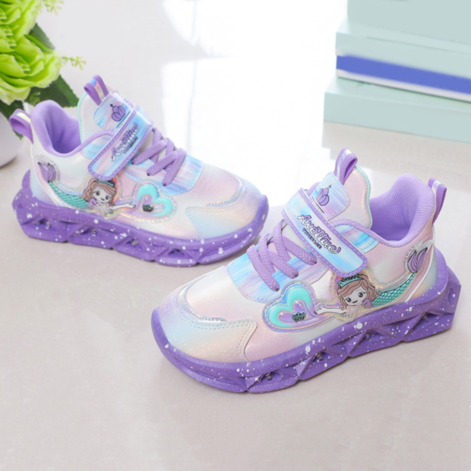 B91xZ Sneakers for Girls With Lights Breathable Princess Lightweight ...