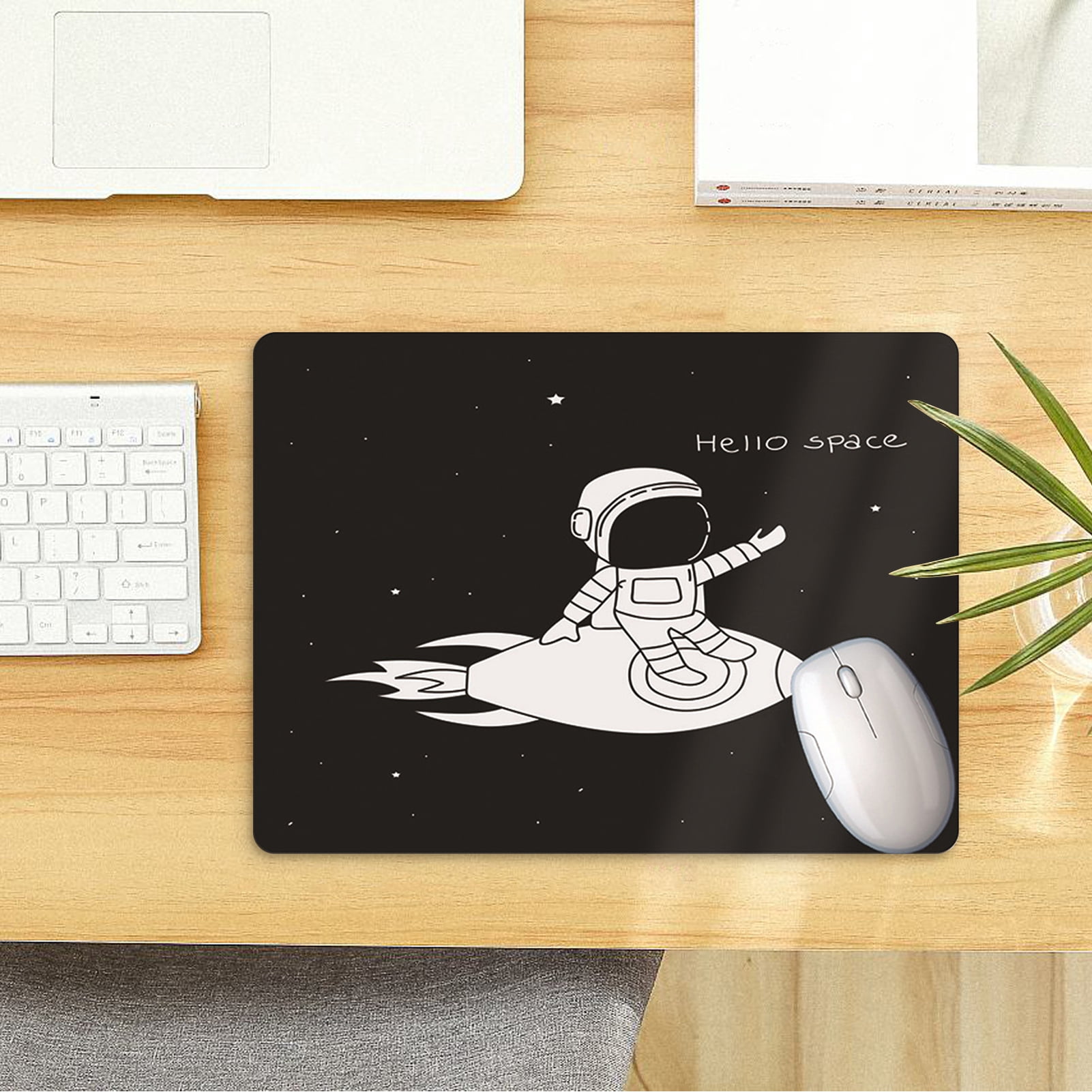 BAETEUY Mouse Pad Ultra-thin Anti-slip Rubber Cartoon Space Astronaut ...