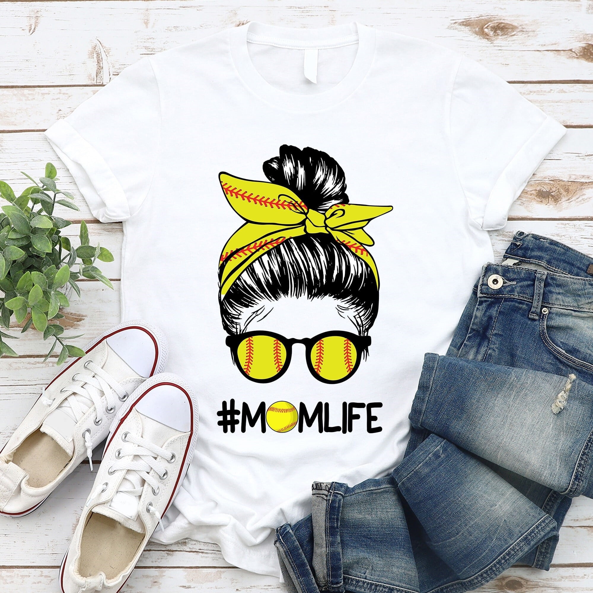 BANJOJO Mom Life Softball Mom Mothers Day 2021 Messy Bun Funny T-Shirt, Softball Player’s Mother ...