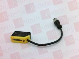 BANNER ENGINEERING Q20PFF100Q5, PE Sensor, BGS Fixed, R: 100mm, 10 ...