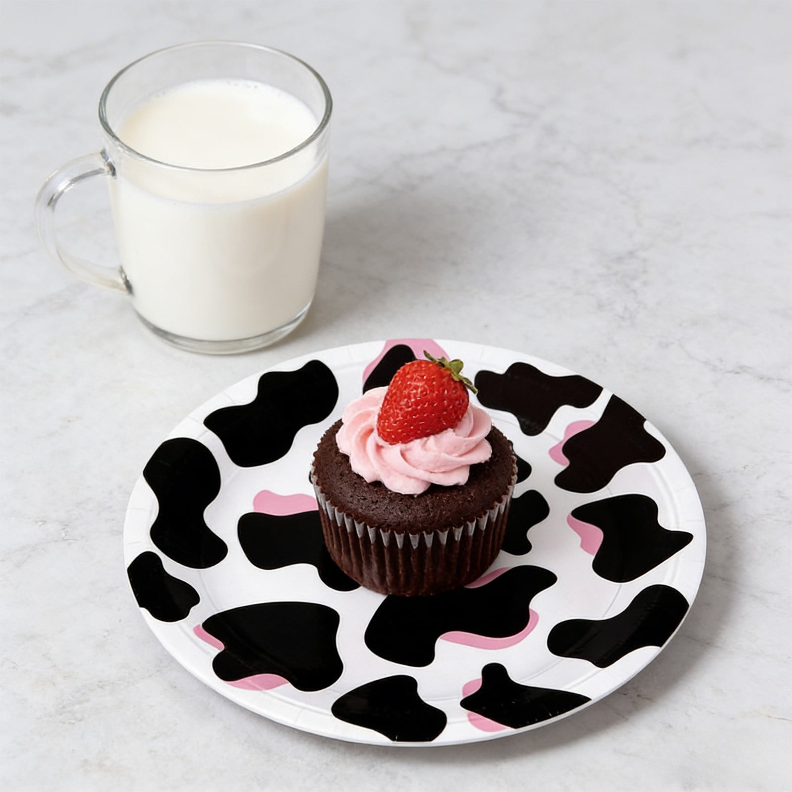 BAOPAI Cow Print Disposable Paper Plates Set of 16 Pieces for Farm ...