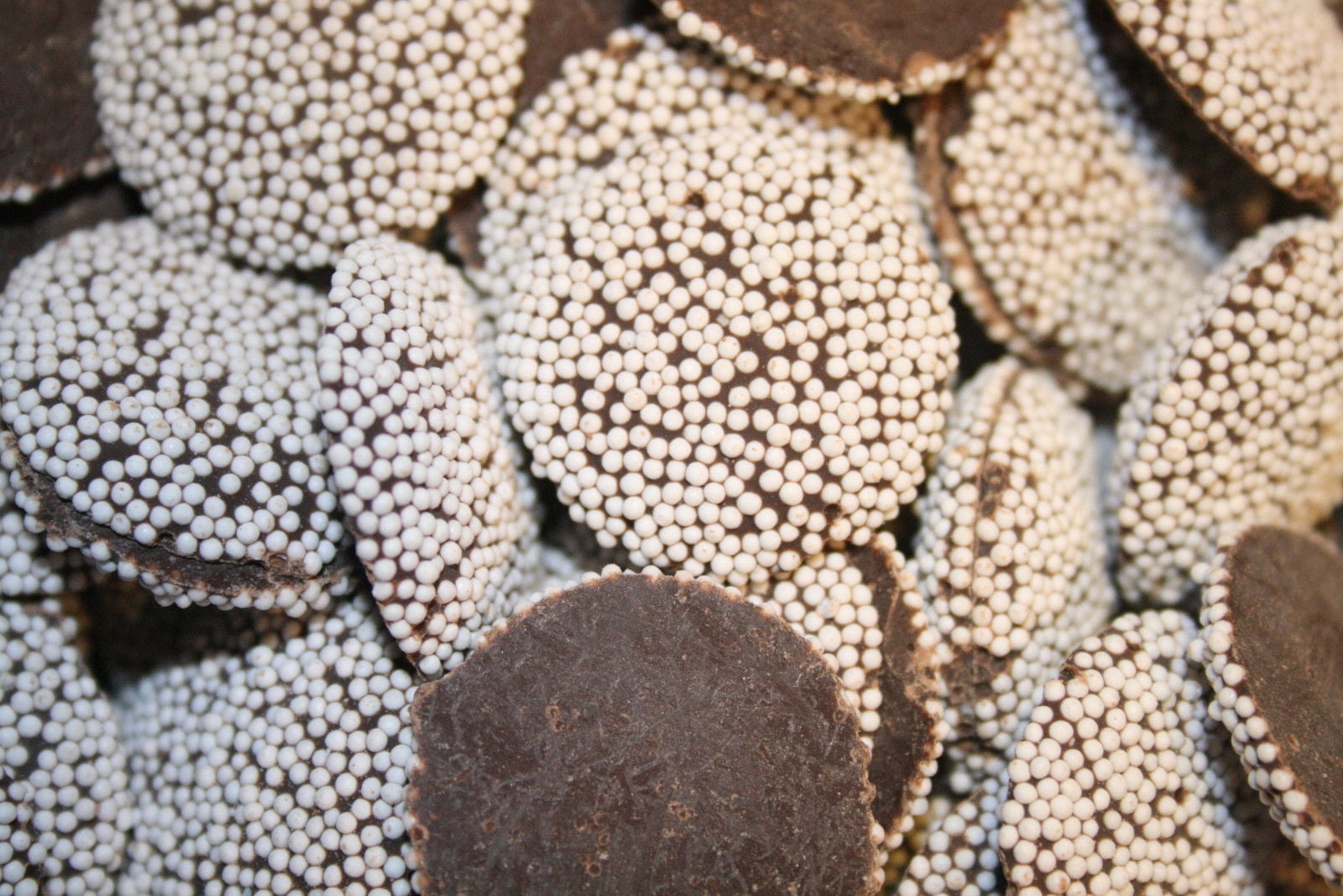 BAYSIDE CANDY DARK CHOCOLATE NONPAREILS, 2LBS - Walmart.com