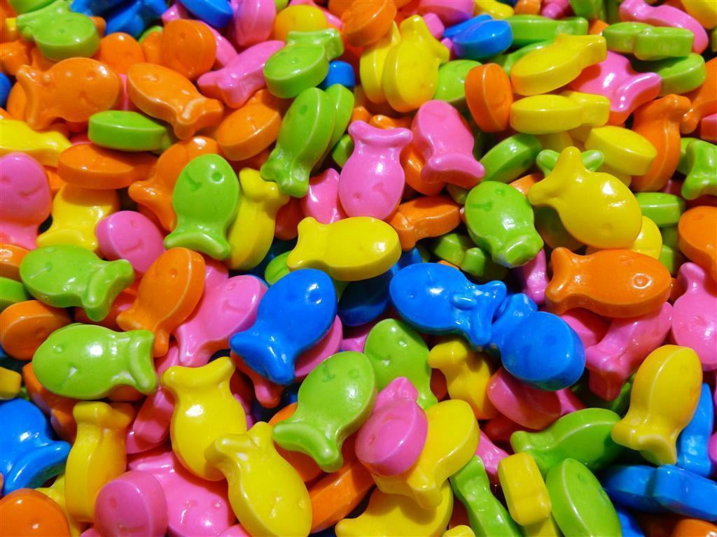 BAYSIDE CANDY GONE FISHING CANDY, 1LB - Walmart.com