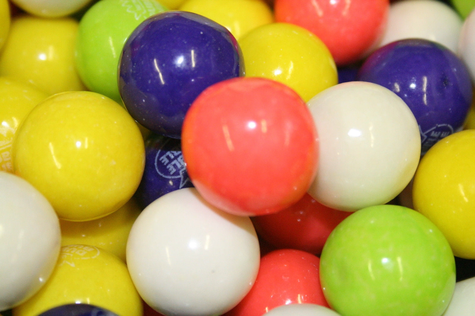 BAYSIDE CANDY GUMBALLS TROPICAL FRUIT BUBBLE GUM 25mm or 1 inch, 5LBS ...