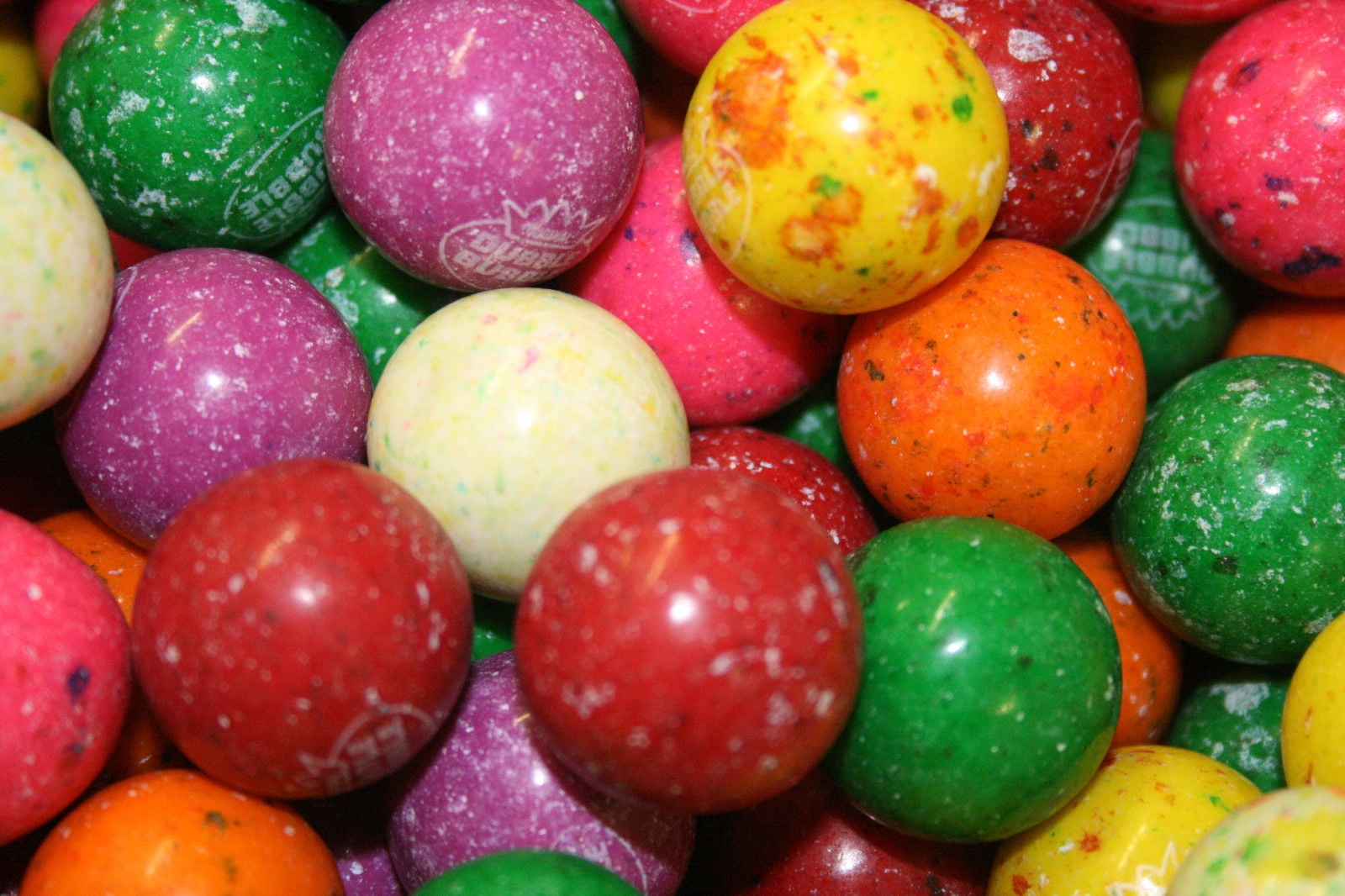 BAYSIDE CANDY JAWBREAKERS SPLAT WITH CANDY CENTER, 1LB - Walmart.com