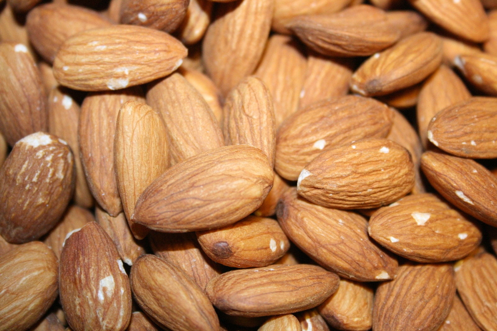 BAYSIDE CANDY RAW ALMONDS, 5LBS - Walmart.com