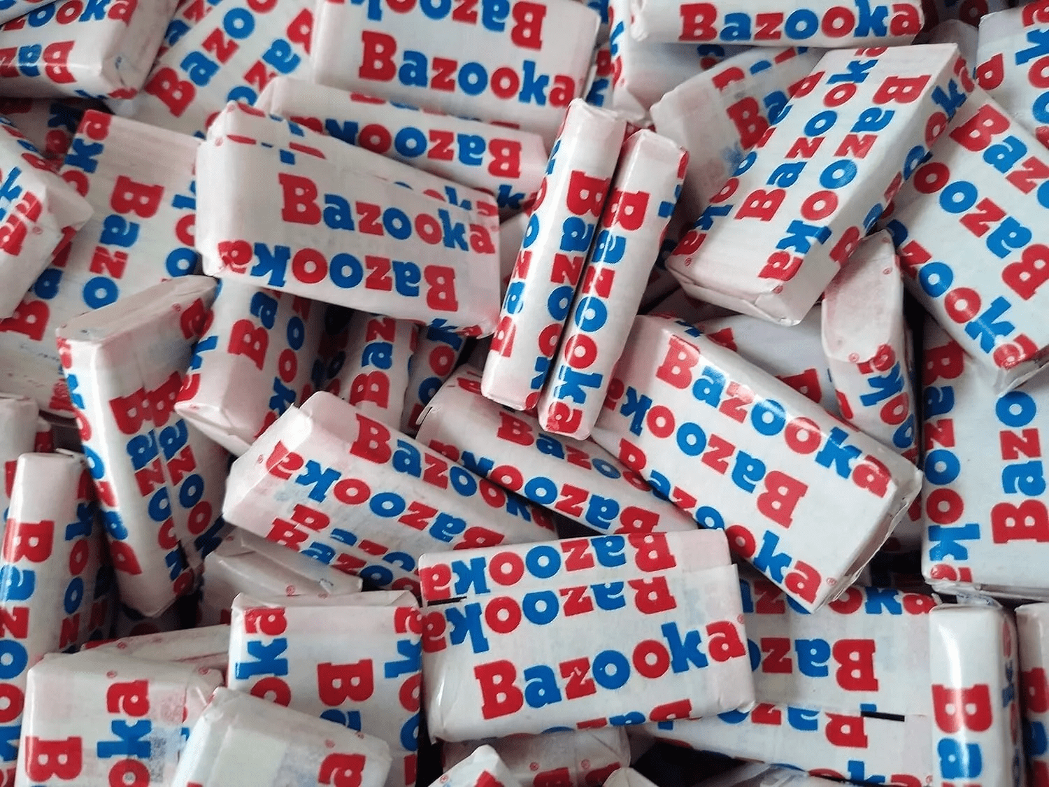 BAZOOKA Bubble Gum, Original Flavor, Bulk & Delicious Gum (4 Pounds ...