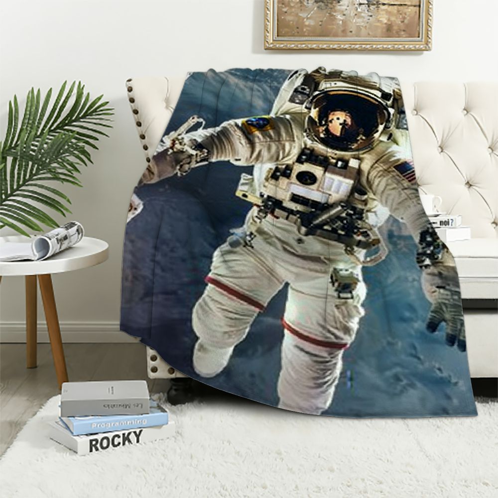 BCIIG Space Suit Space Shuttle Space Art Warm Lightweight Blanket Soft ...