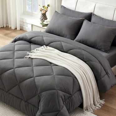 Mainstays Red Velvet Set - Bed linens for department stores - Walmart ...