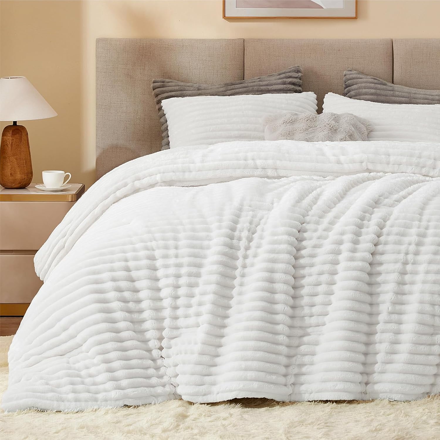 BEDELITE Fleece Queen Comforter Set -Super Soft & Warm Fluffy Bright White Bedding, Luxury Fuzzy ...