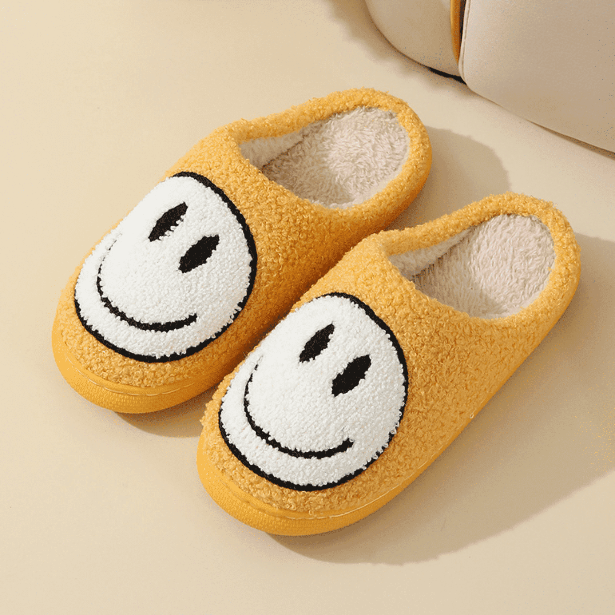 BERANMEY Cute Smile Face Slippers for Women Perfect Soft Plush Comfy ...