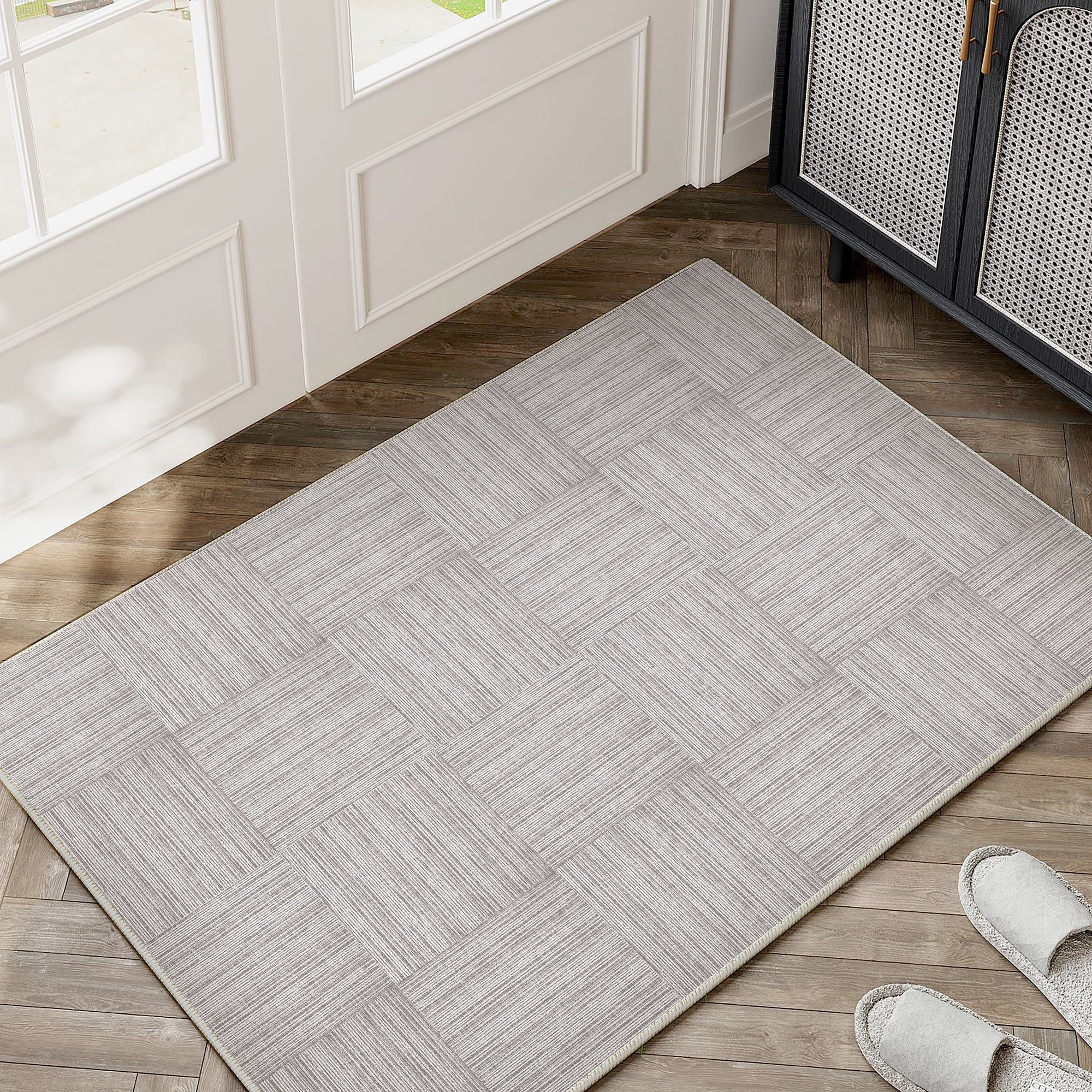 BERTHMEER 2'x3' Small Gray Beige Area Rugs for Bathroom Bedroom ...