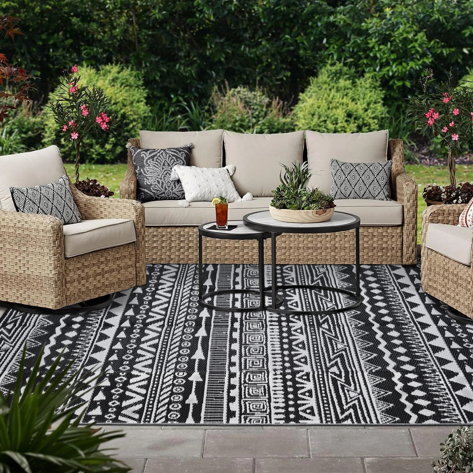 BERTHMEER 6'x9' Reversible Straw Mats, Indoor/Outdoor Waterproof Patio ...