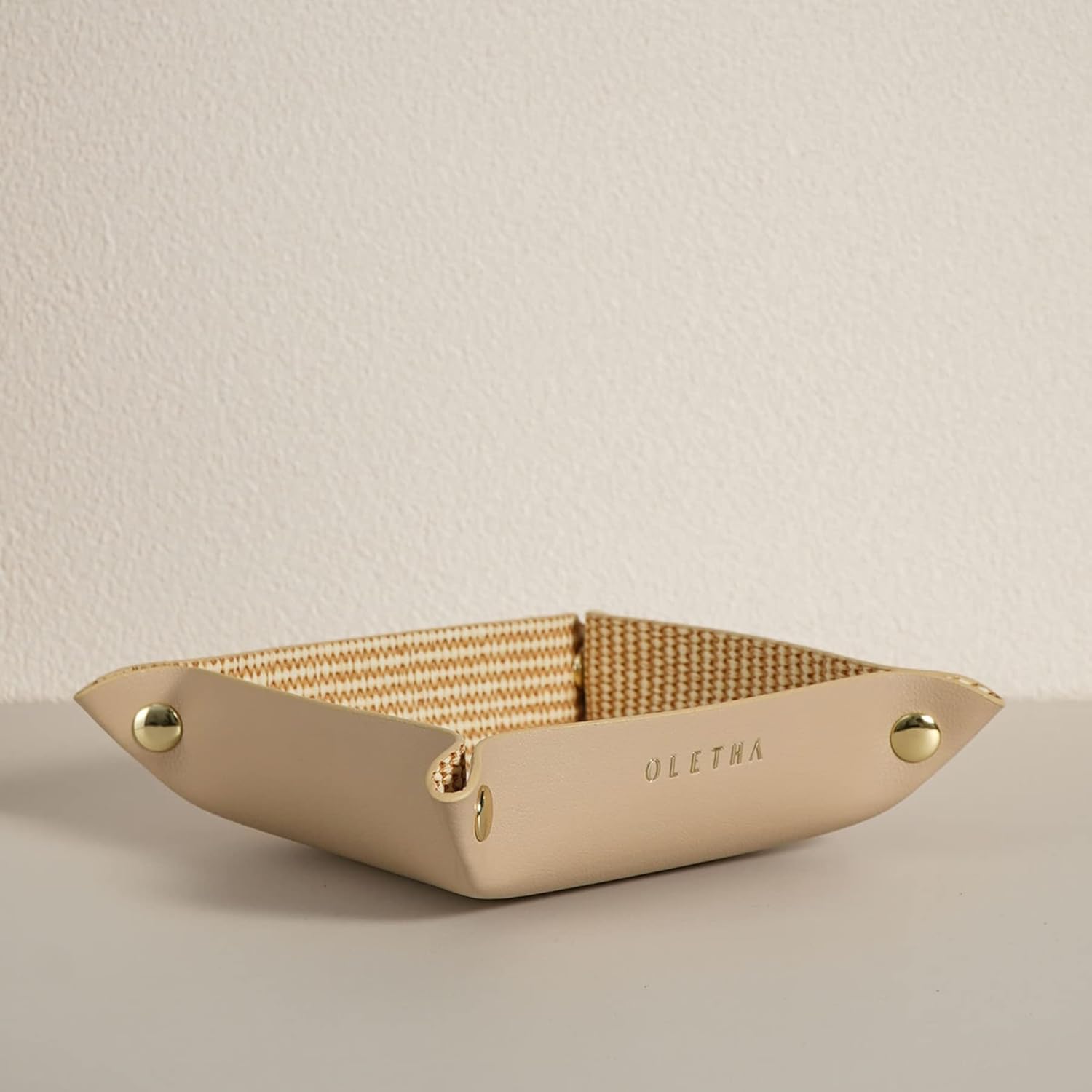 BESTKITTY Small Foldable Valet Tray - Aesthet Desk Organizer for Home ...