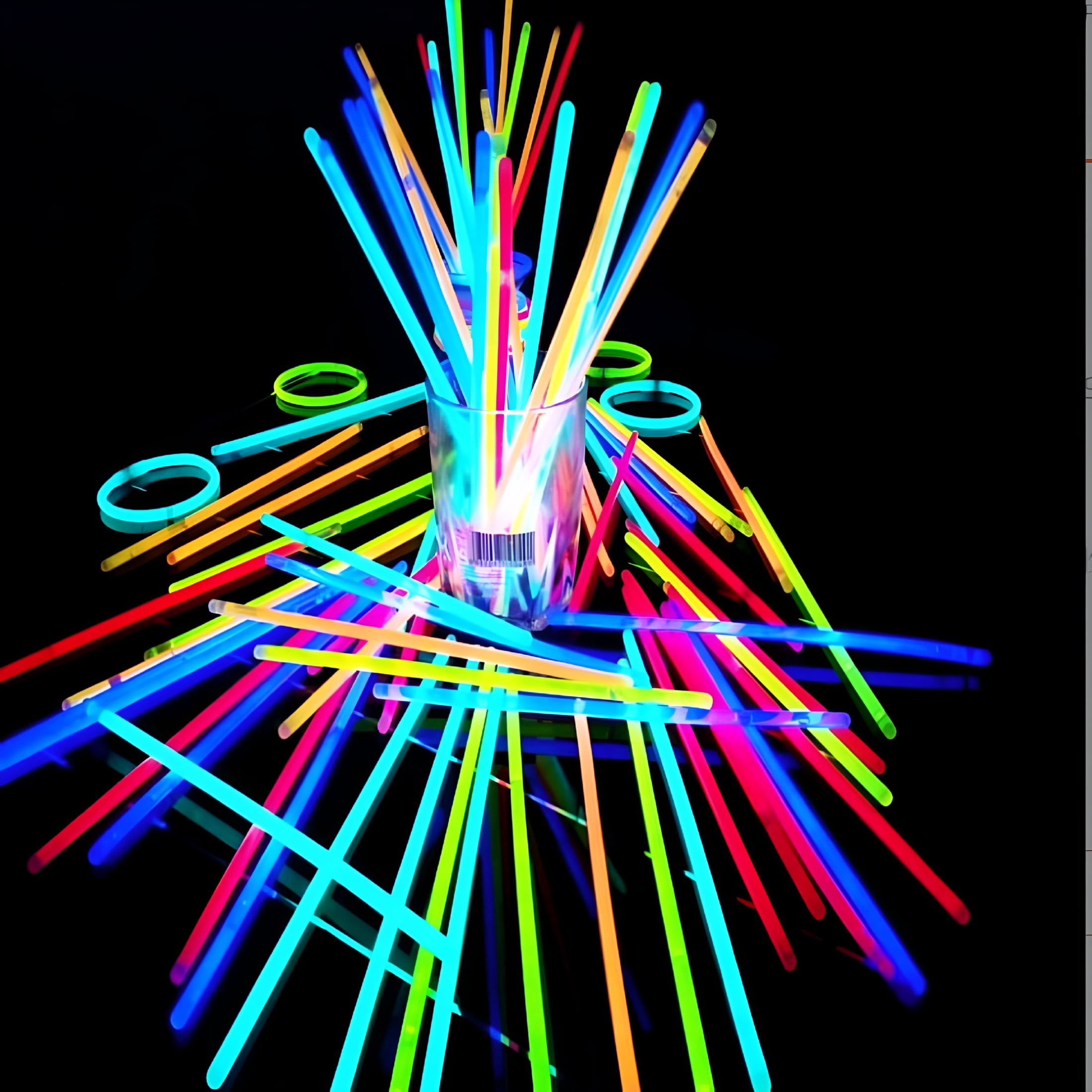 BESTSKY 2026 New 100 Pack Glow Sticks Bulk Party Pack Glow in the Dark ...