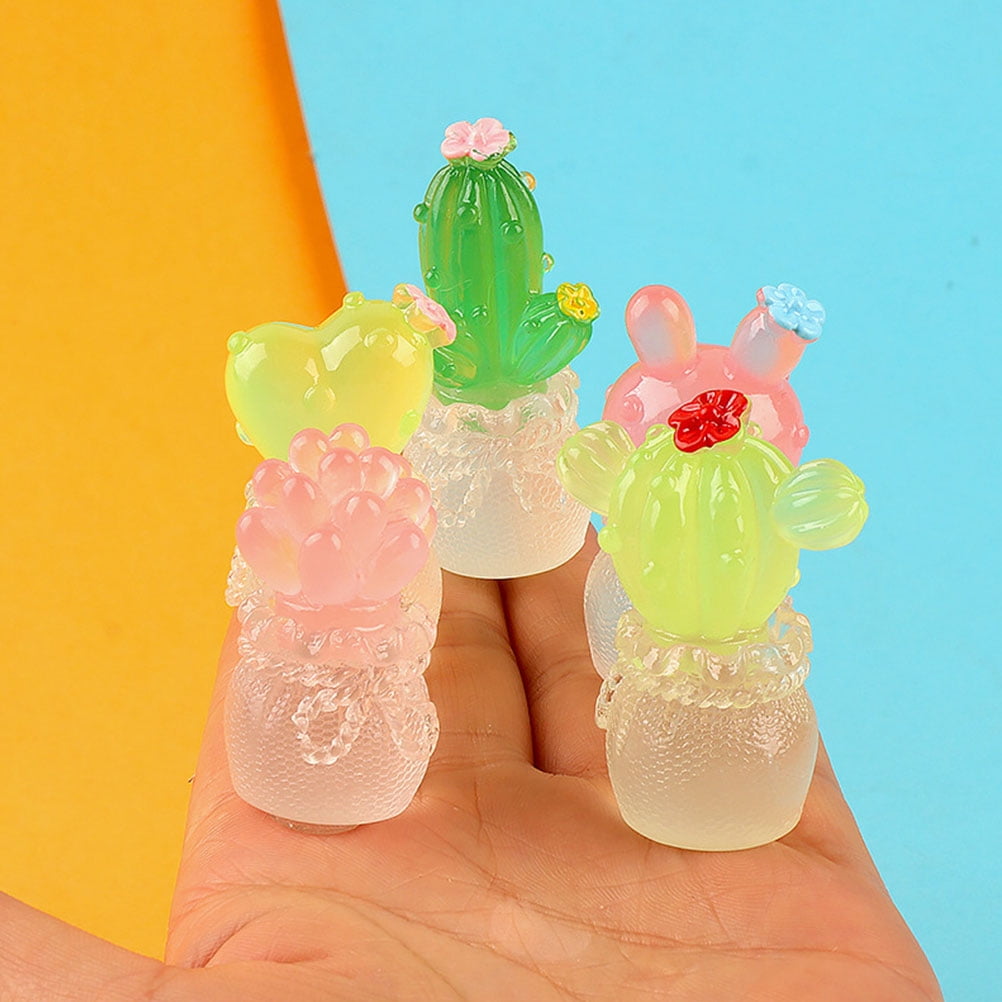 BESTYASH 4Pcs Resin Cactus Figurine Set Assorted Color Decoration for ...