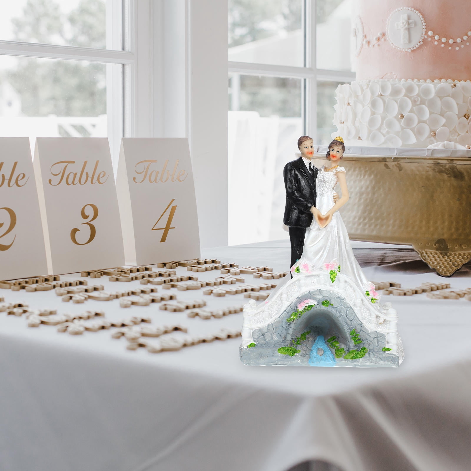 BESTYASH Trendy Decorative Couple Figure Cake Topper Ideal for Wedding ...